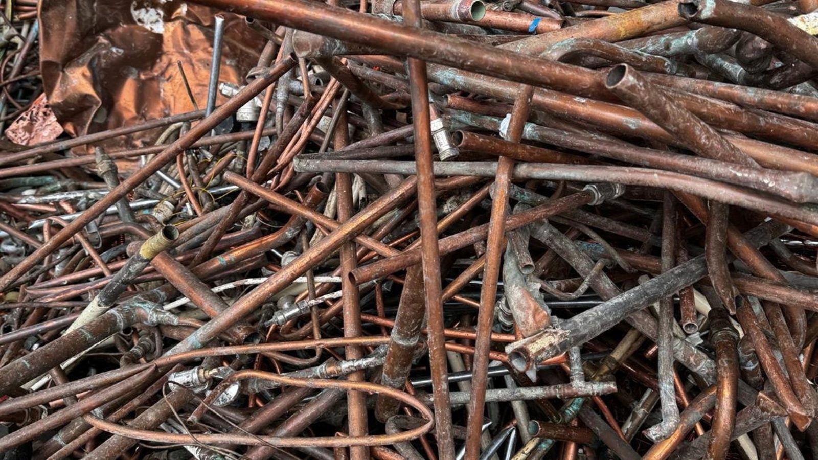 Understanding Ferrous and Non-Ferrous Metals | CML